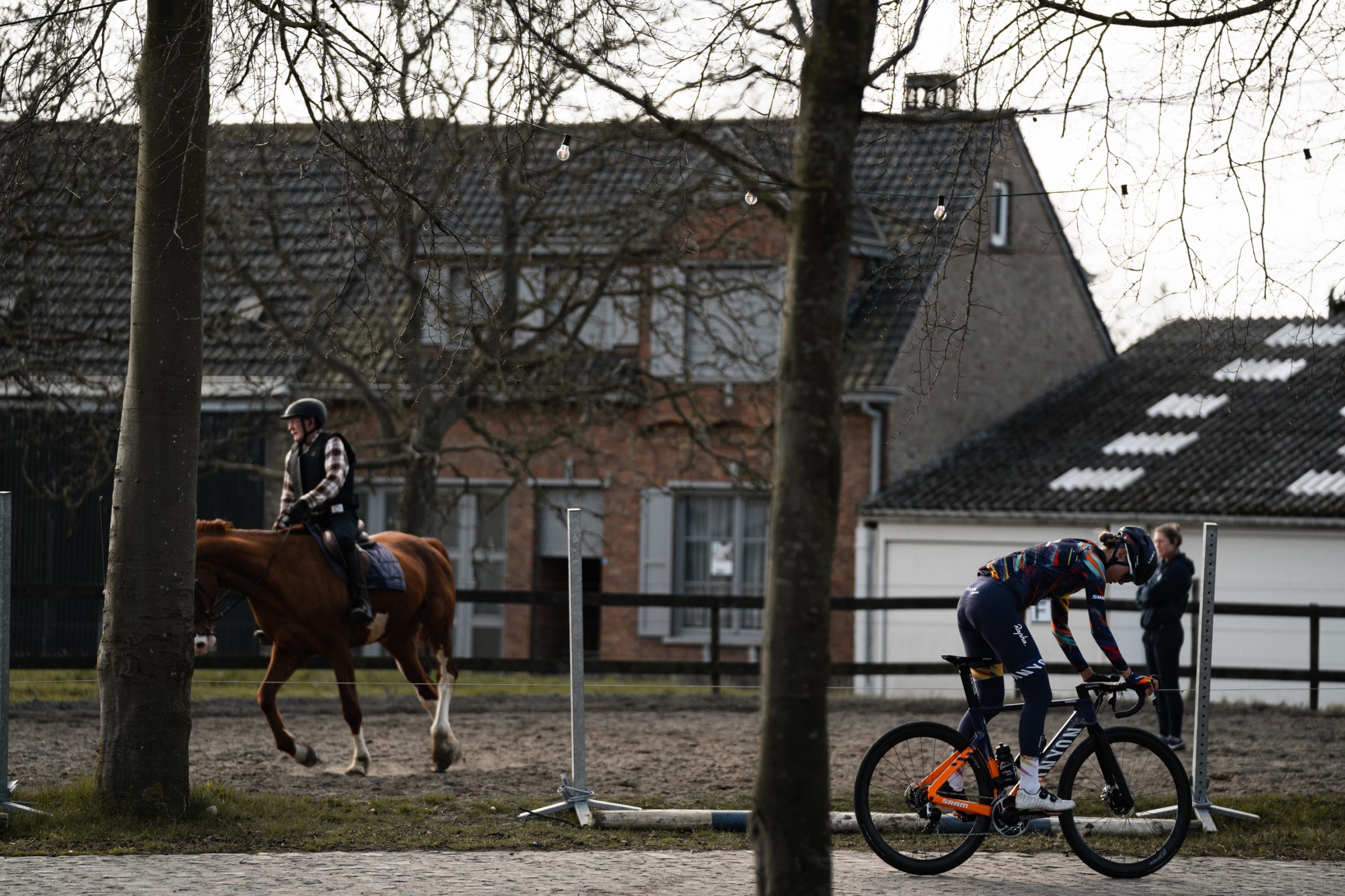 Ella returns to Europe for racing - WMNCYCLING