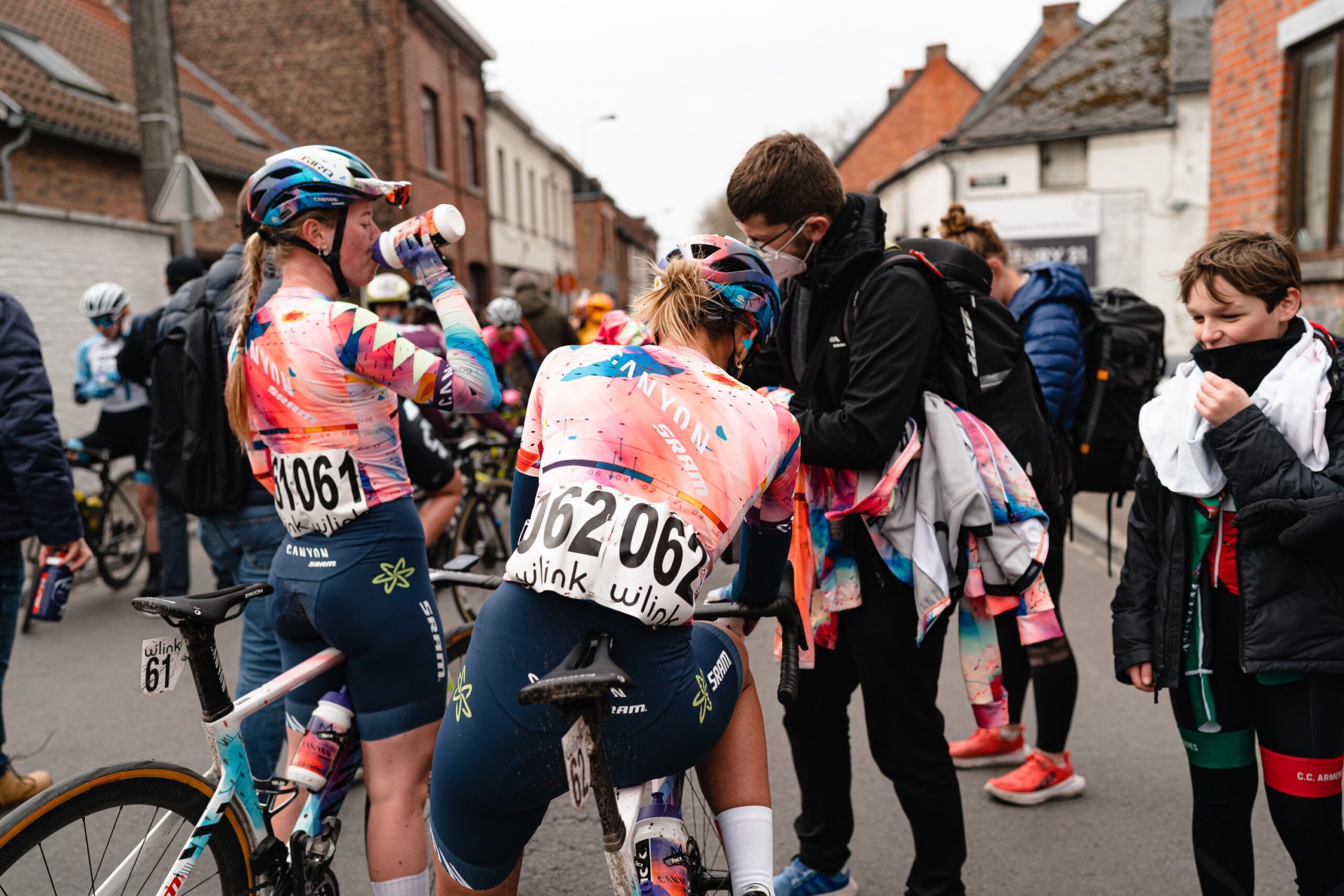 8th and 9th at Le Samyn des Dames - WMNCYCLING