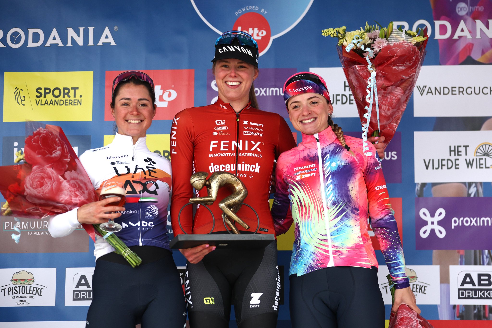 TEAMWORK AND TENACITY EARN CHIARA THIRD PLACE - WMNCYCLING