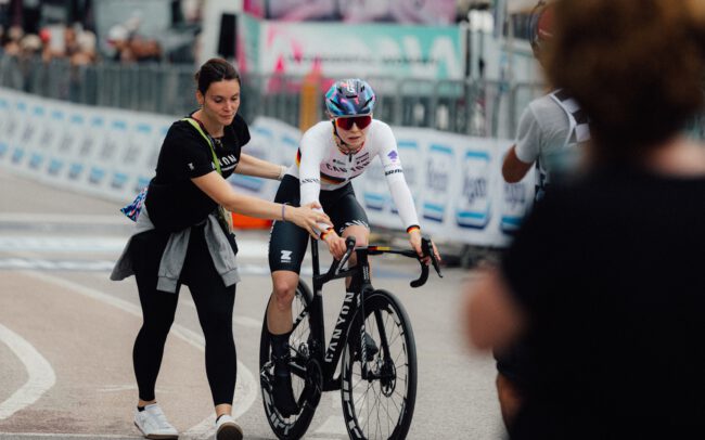 ANTONIA CLIMBS TO IMPRESSIVE 4TH IN GIRO TIME TRIAL - WMNCYCLING